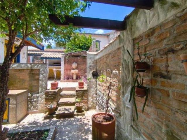 Casa à Venda | 3 dormitórios, 1 suíte | Edícula | 2 vagas em Atibaia/SP!