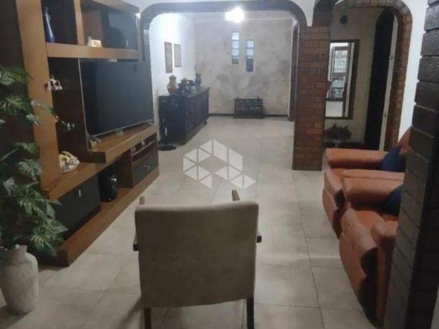 Casa à venda 3 dormitórios 1 suíte 3 vagas Bairro Cavalhada Porto Alegre