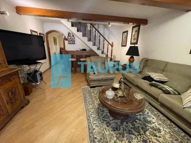 Casa à venda, 3 dormitórios, 1 vaga, 150m², Moema