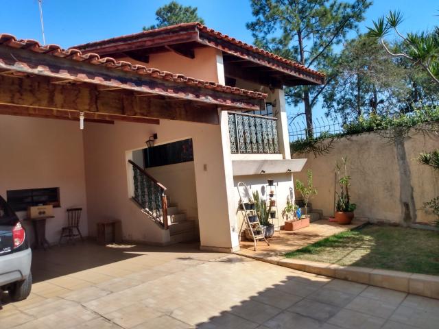 Casa a venda 3 dormitórios 2 suítes em Vila Gabriel, Sorocaba SP