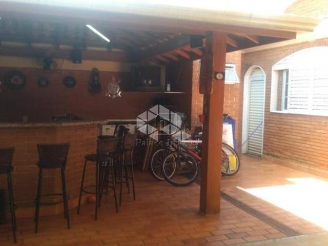 Casa à venda 3 dormitórios, 2 vagas, Bairro Independência