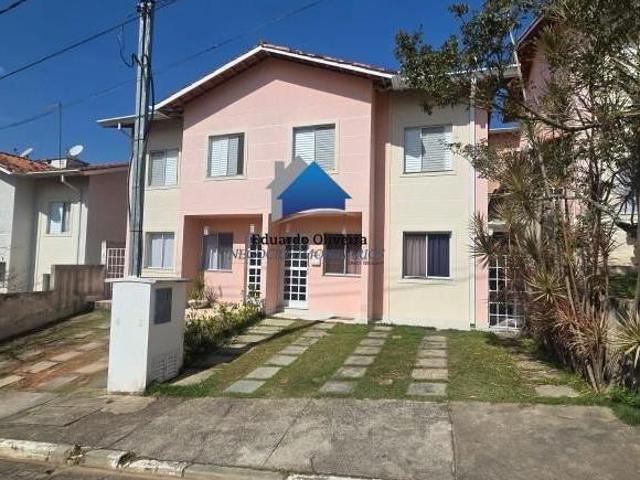 Casa a venda 3 dormitórios 2 vagas Granja Viana Cotia