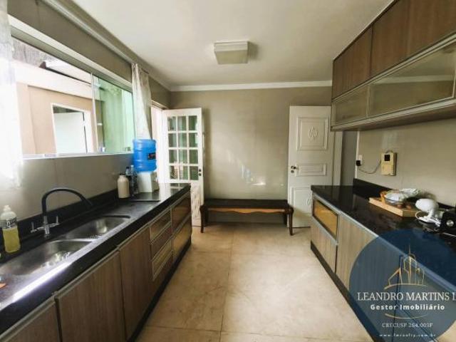 Casa à venda 3 dormitórios 303m² Moema São Paulo