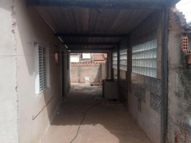 Casa á Venda, 3 Dormitórios em Artur Nogueira por R$ 259.900