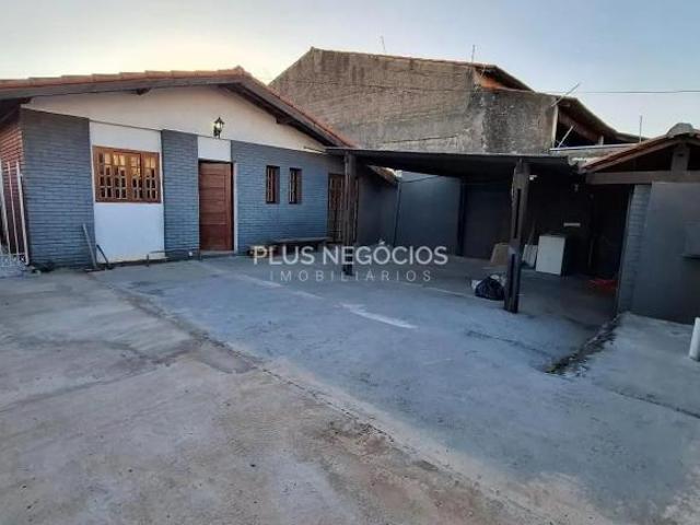 Casa à venda 3 dormitórios ótima localização, Parque Ouro Fino, Sorocaba, SP
