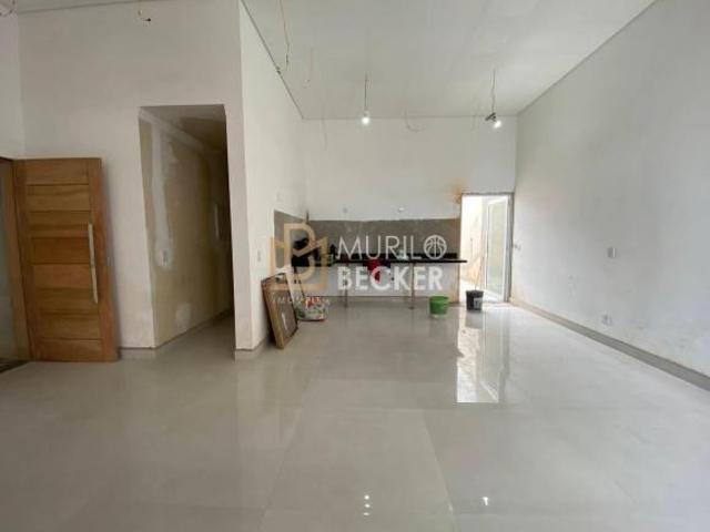 Casa à Venda 3 dormitórios sendo 2 suítes | Vista Verde