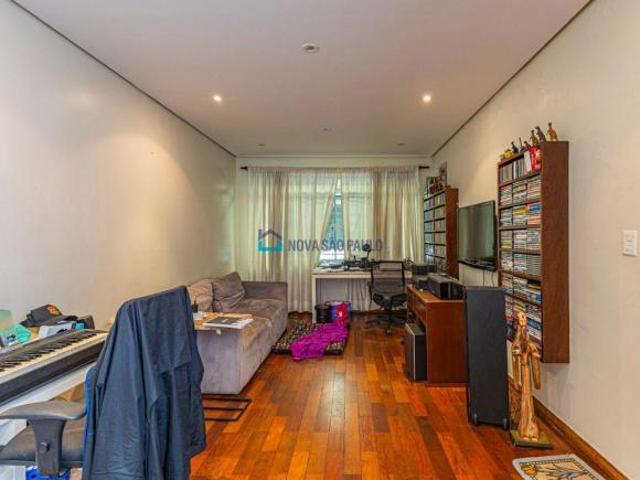 Casa a venda 3 dormitórios, suíte 2 vagas Jardim da Saúde