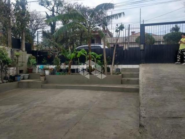 Casa à venda 3 dormitórios/quartos, 3 banheiros, 2 casas no pátio