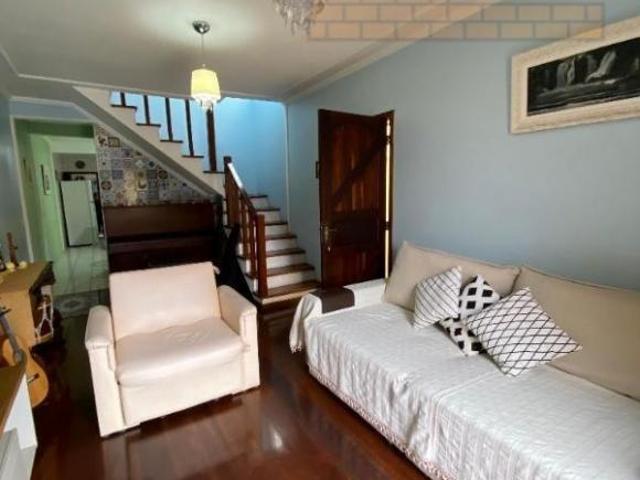 CASA À VENDA 3 DORMS. | 3 VAGAS | JARDIM AMÉRICA