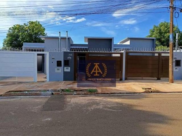 CASA A VENDA 3 QUADRAS DA JULIO DE CASTILHO