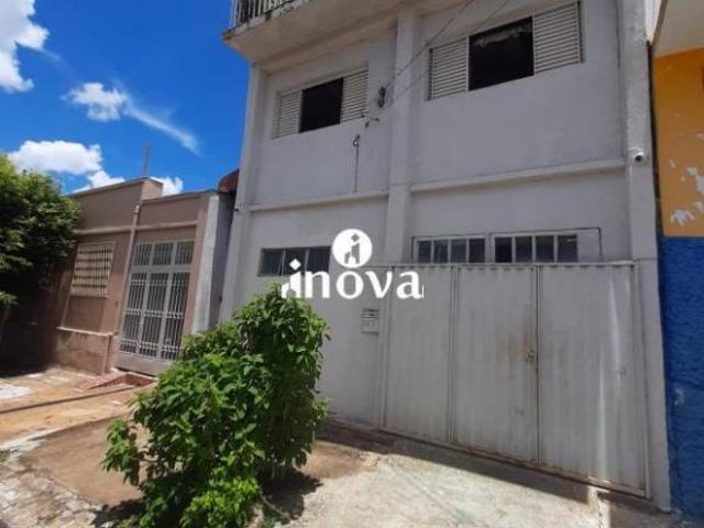 Casa à venda, 3 quartos, Maria Helena Vila Uberaba/MG