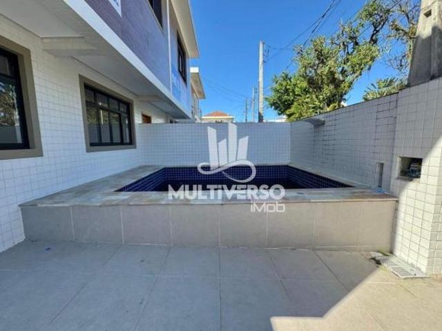 Casa à venda, 3 quartos no bairro Vila Belmiro em Santos