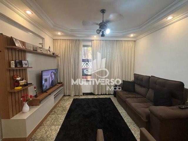 Casa à venda, 3 quartos no bairro Vila Belmiro em Santos