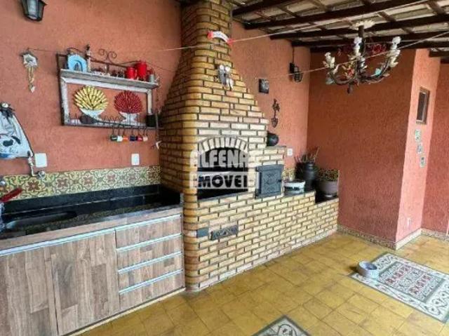 Casa à venda 3 quartos no Bairro XANGRI LA