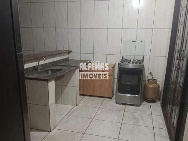 Casa à venda 3 quartos no Bairro ALVORADA