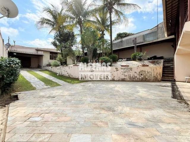 Casa à venda 3 quartos no Bairro ALVORADA