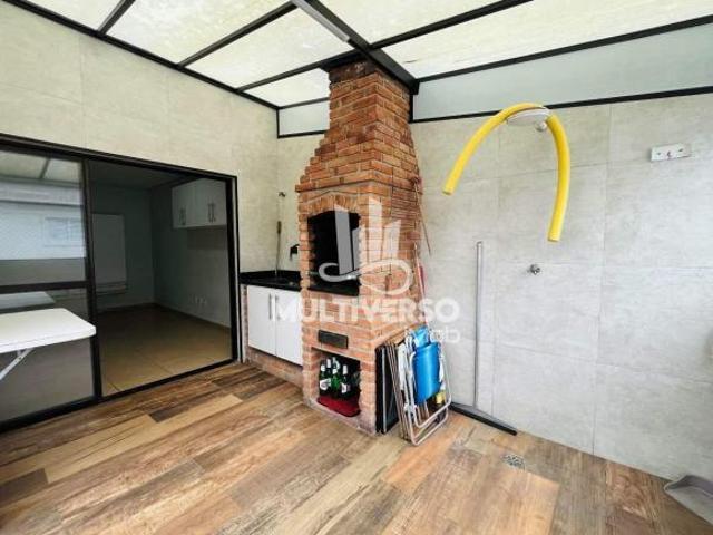 Casa à venda, 3 quartos no bairro Boqueirão em Santos