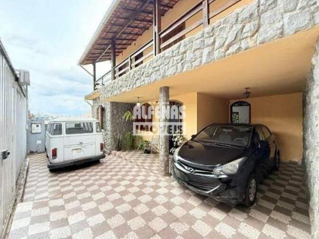 Casa à venda 3 quartos no Bairro CAMARGOS