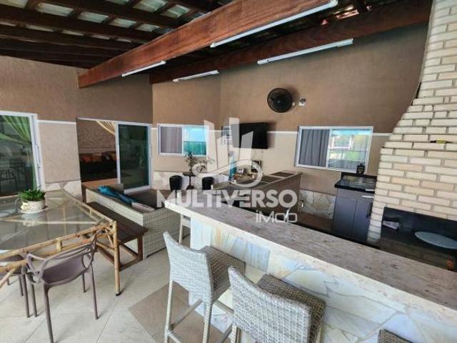 Casa à venda, 3 quartos no bairro Canto do Forte em Praia Grande