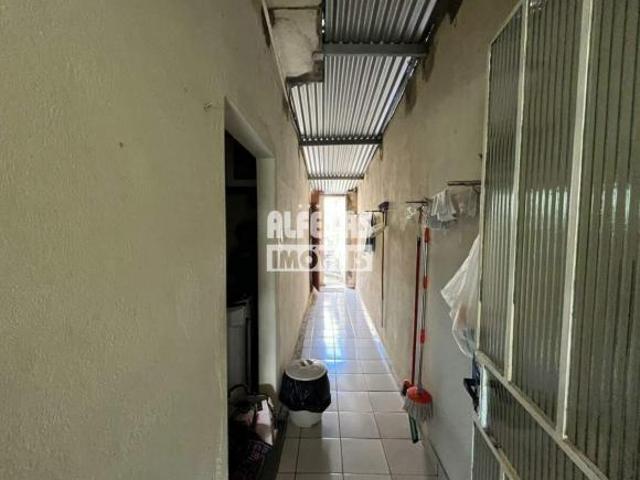 Casa à venda 3 quartos no Bairro CIDADE INDUSTRIAL