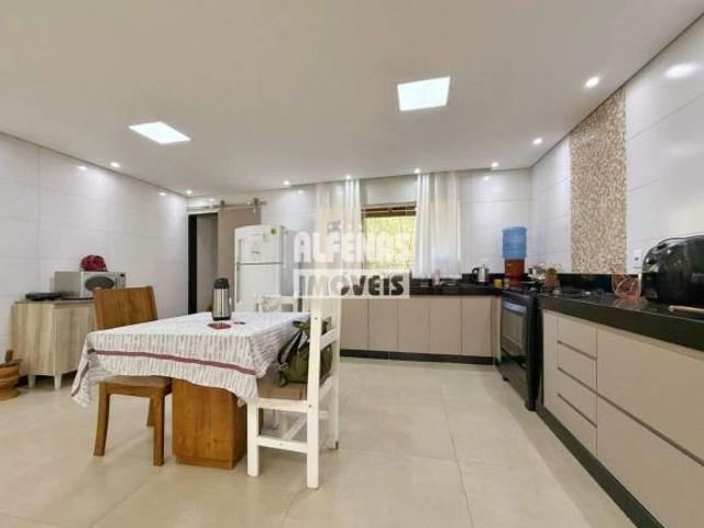 Casa à venda 3 quartos no Bairro Condomínio Estância San Remo