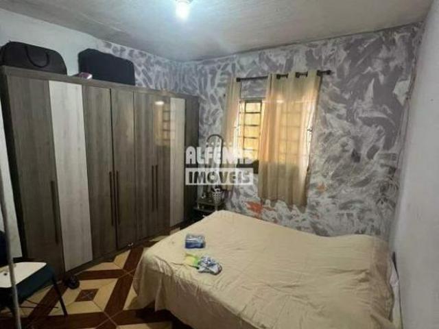 Casa à venda 3 quartos no Bairro Conjunto Habitacional Homero Gil