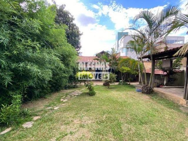 Casa à venda 3 quartos no Bairro Eldorado