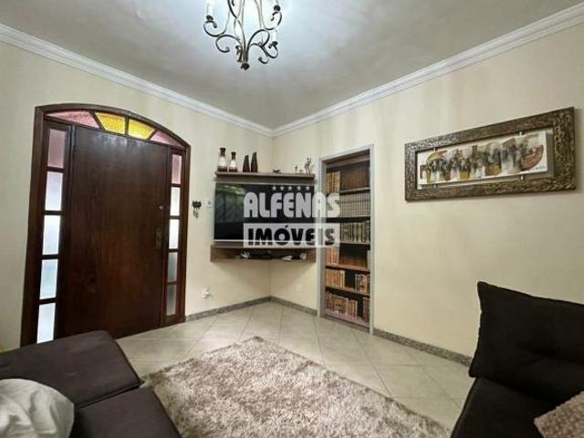 Casa à venda 3 quartos no Bairro Eldorado