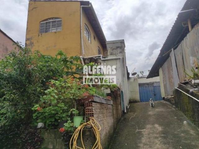 Casa à venda 3 quartos no Bairro Jardim São José