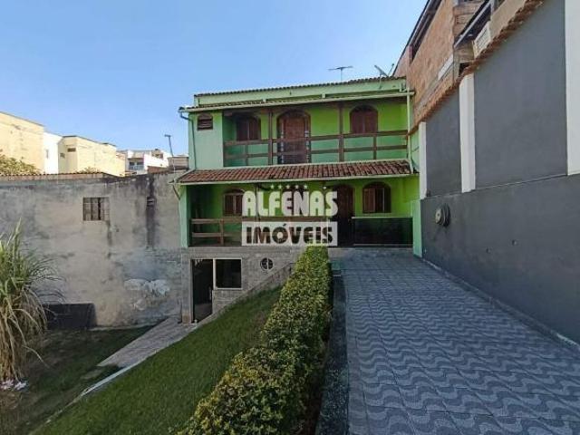 Casa à venda 3 quartos no Bairro NOSSA SENHORA DE FATIMA