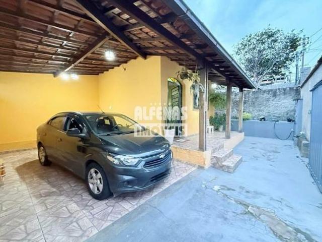 Casa à venda 3 quartos no Bairro RIACHO DAS PEDRAS