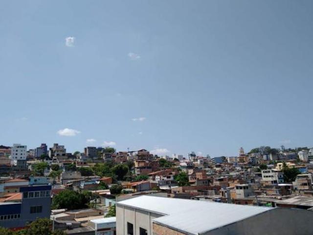 Casa à venda 3 quartos no Bairro Santa Cruz Industrial