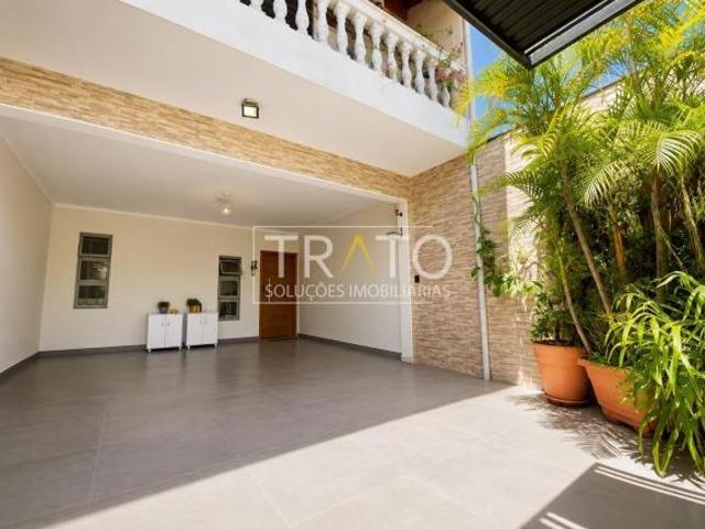 Casa à venda 3 quartos no Parque Jambeiro Campinas SP
