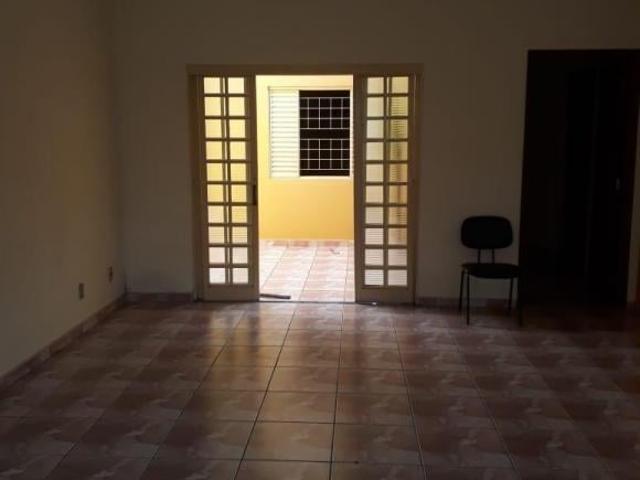 Casa à venda 3 quartos no Parque Residencial Casarão em Sumaré