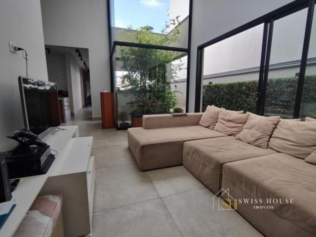 Casa à venda 3 quartos no Swiss Park em Campinas