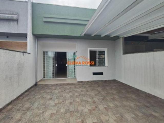 Casa à Venda 3 Quartos a 420m do Mar Pontal do Paraná