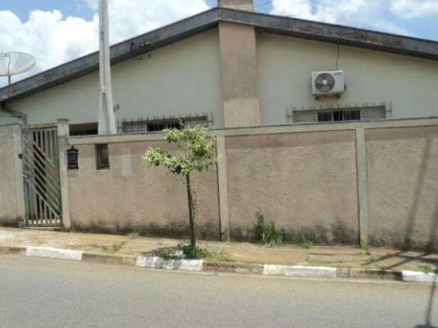 Casa à venda, 3 quartos, Centro Boituva/SP