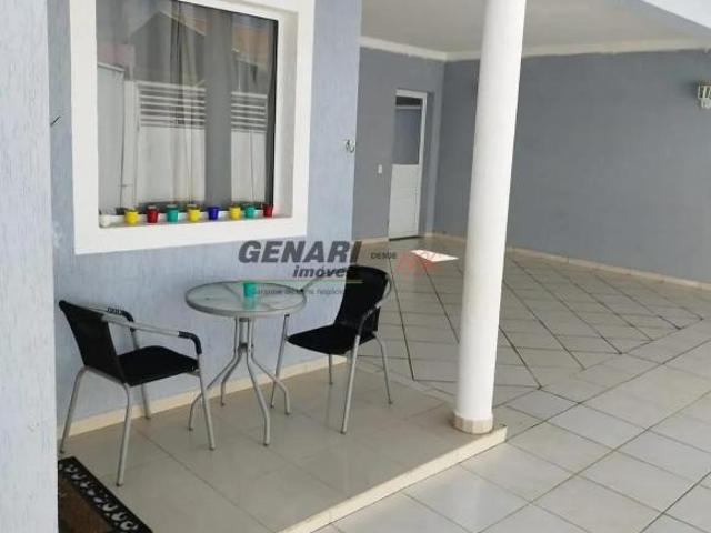 Casa à venda, 3 Quartos e Piscina com cascata no Jardim Esplanada II, Indaiatuba SP