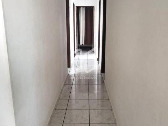 Casa a venda, 3 quartos, esquina, 109m2 de construcao, Jardim das Estacoes, Araraquara SP