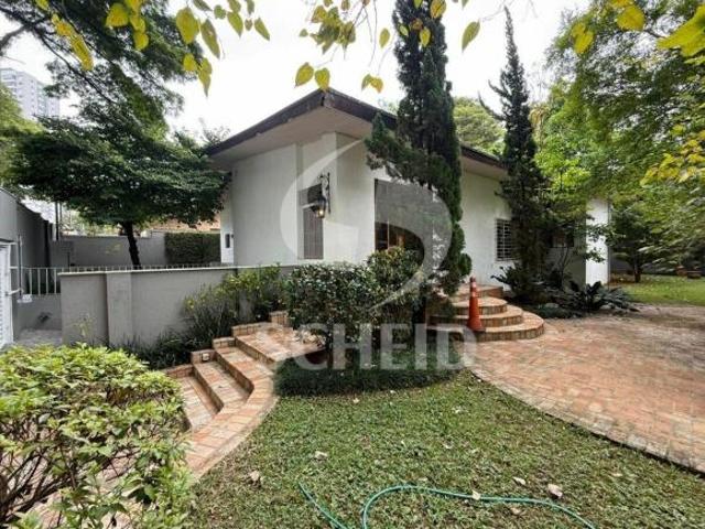 Casa a venda 3 quartos Granja Julieta e 4 vagas