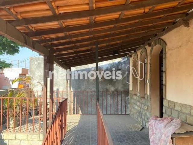 Casa à venda | 3 quartos | Suíte | Guarani | Excelente localização