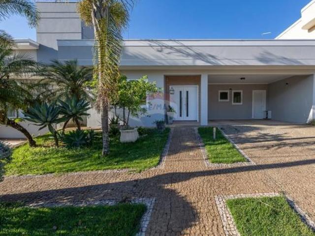 Casa a venda com 3 quartos suítes, 279m² construída e terreno de 450m², Condomínio Villa Lobos, Paul