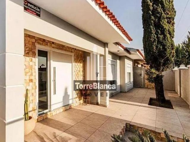 Casa à Venda, 3 quartos sendo 1 suíte, 2 vagas de garagem, Churrasqueira, 127 m², Órfãs