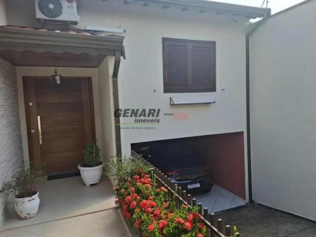 Casa à venda, 3 quartos, sendo 1 suíte e edícula no Jardim Moacyr Arruda, Indaiatuba, SP