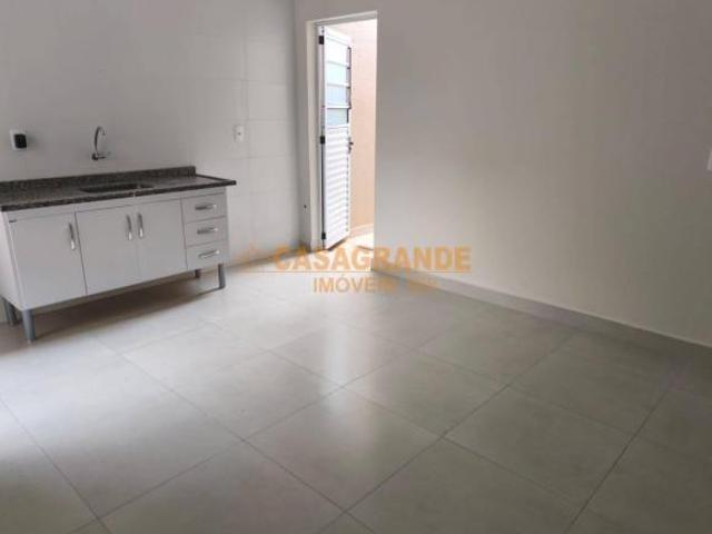 Casa à Venda 3 quartos, 125m², 2 vagas Bosque dos Eucaliptos