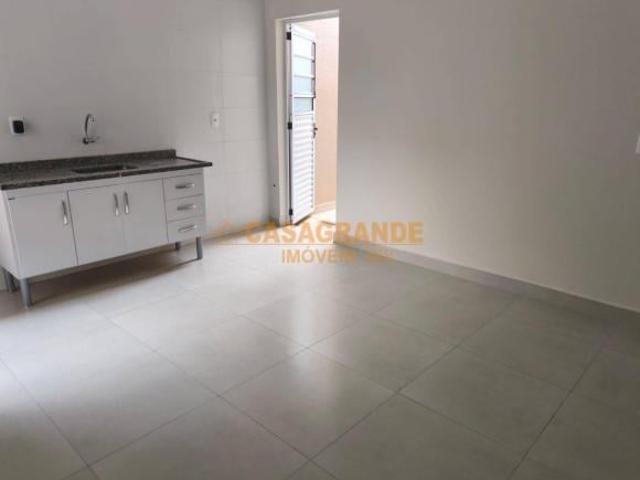 Casa à Venda 3 quartos, 125m², 2 vagas Bosque dos Eucaliptos