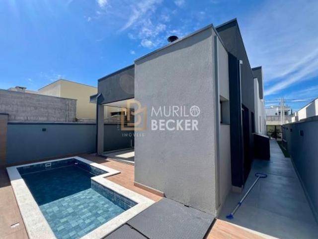 Casa à venda 3 quartos, 135m² Condomínio Reserva do Vale, Caçapava