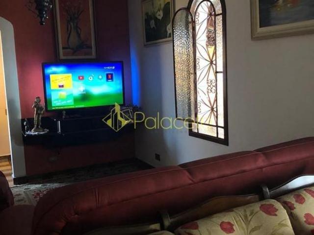 Casa à venda 3 Quartos, 1 Suite, 3 Vagas, 360M², São Benedito, Pindamonhangaba SP