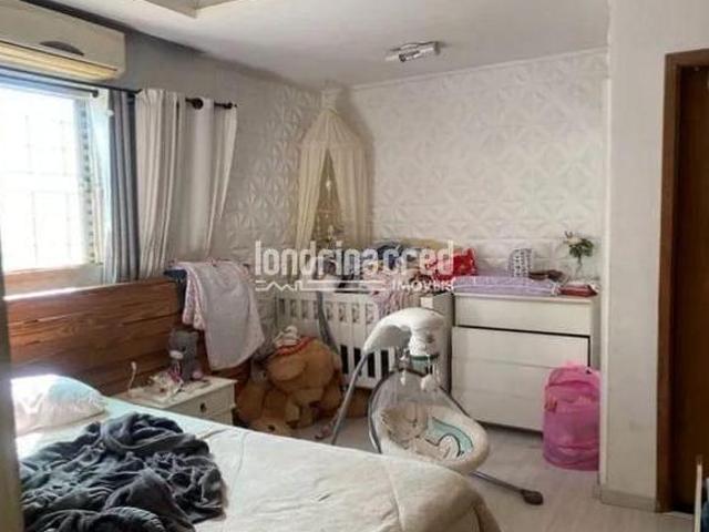 Casa à venda 3 Quartos, 1 Suite, 3 Vagas, Aquilles Sthengel, Londrina PR