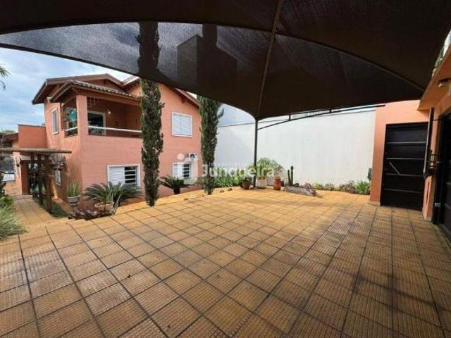 Casa à venda, 3 quartos, 1 suíte, 3 vagas, Castelinho Piracicaba/SP